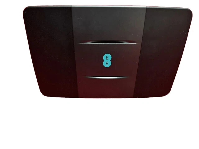 EE SMART HUB Router Broadband Clean & Ready Working EE-Hub-G55f £9.99 ...