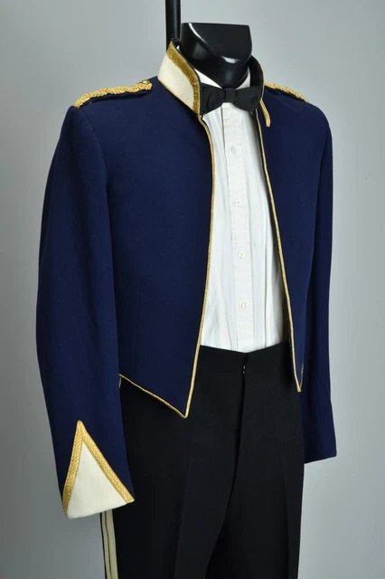 13TH/18TH HUSSARS UNIFORM. Officers' Mess Dress Evening Wear Jacket ...