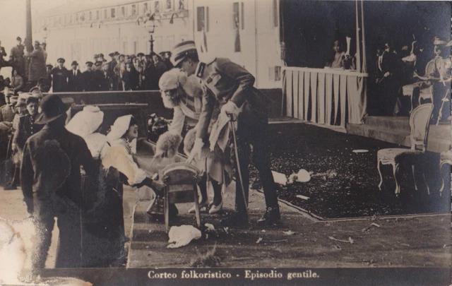 FOTO SU CARTOLINA Reali Savoia Principe Umberto Corteo Folkloristico 11 ...