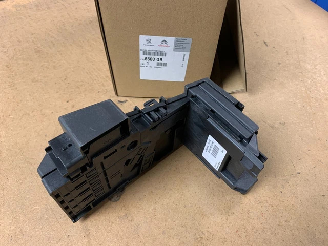 GENUINE CITROEN PEUGEOT C4 II 308 3008 5008 6500GR Fuse Box Case NEW UK ...