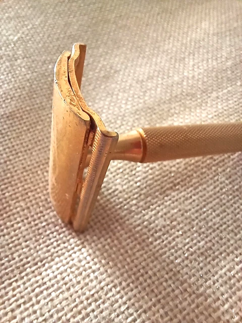 VINTAGE GILLETTE 3 Piece Gold Tone Double Edge Safety Razor Ball End ...