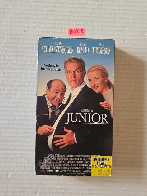 JUNIOR (VHS, 1995)ARNOLD Schwarzenegger, Danny Devito, Emma Thompon ...