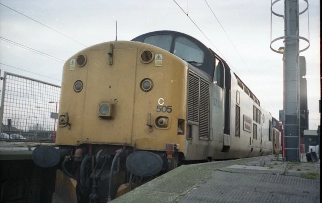 35MM NEGATIVE BRITISH Railway Br Diesel - 37505 At Warrington Bq 18/12 ...
