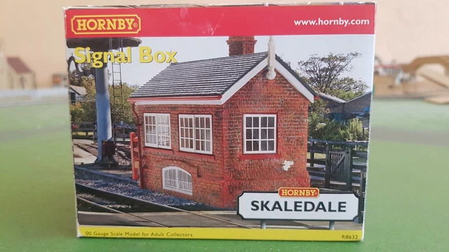 HORNBY OO GAUGE R8632 Skaledale small Signal Box, 1:76 scale building ...