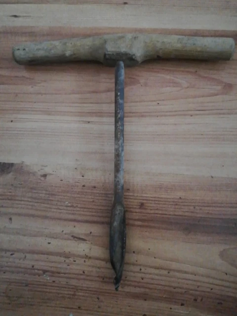 GROSSER HANDBOHRER, BOHRER, handgeschmiedet, antik, altes Werkzeug ...