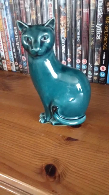 POOLE POTTERY BLUE Cat - 17 Cm High- Small Chip To Ear £12.99 - PicClick UK
