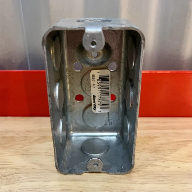 STEEL CITY RECTANGLE Galvanized Steel 1-Gang Utility Box Silver 4 ...