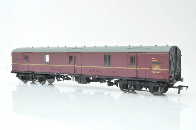 BACHMANN OO GAUGE - 39-271D BR Mk1 GUV General Utility Van, Maroon ... BACHMANN OO GAUGE - 39-271D BR Mk1 GUV General Utility Van, Maroon ...