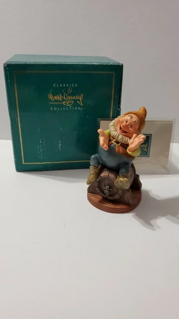 DISNEY WDCC SNOW White and the Seven Dwarves Figurine With Box & COA £ ...