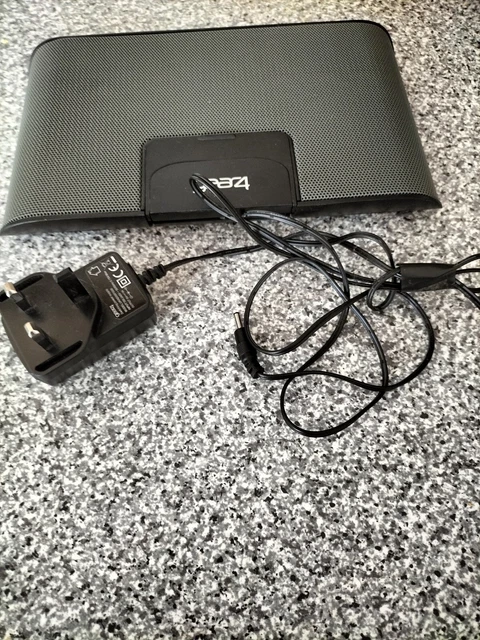 GEAR4 HOUSEPARTY SMARTDOCK Speaker Phone Charger Digital Radio New £10. ...