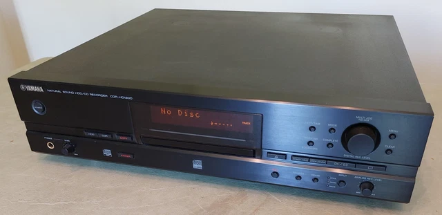 REGISTRATORE CD YAMAHA CDR HD1300, telecomando e istruzioni. Ottime ...