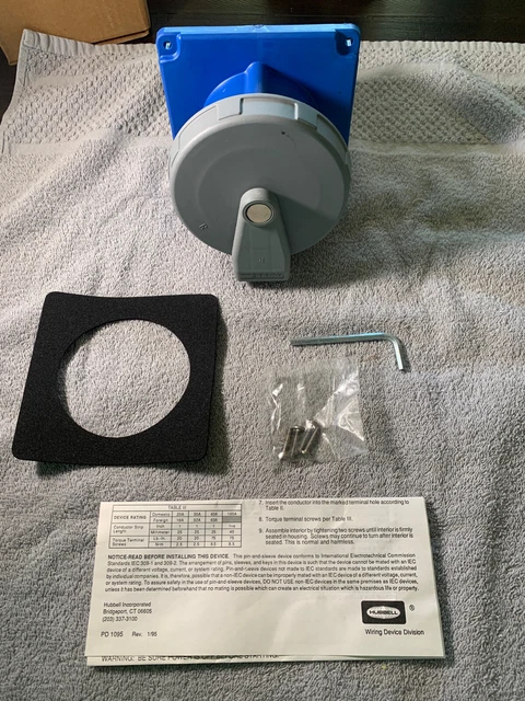 HUBBELL 100A 3 Phase Watertight IEC Pin and Sleeve Device - Blue ...