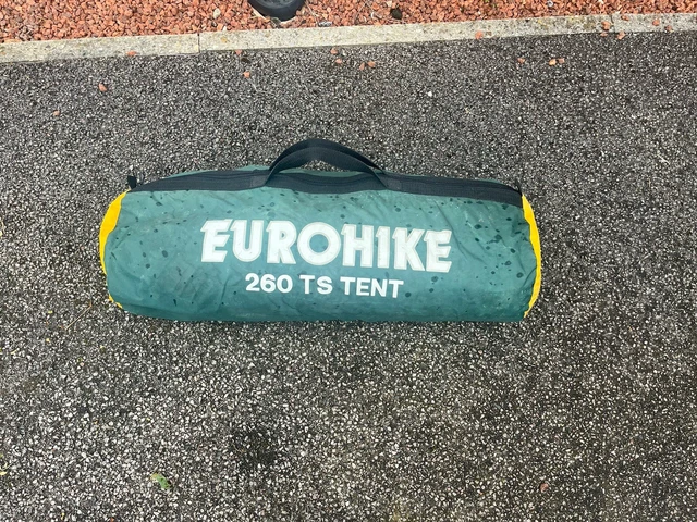 EUROHIKE 260 TS Tent, Outdoor Camping Tent 2 or 3 Man Tent. Green £47. ...