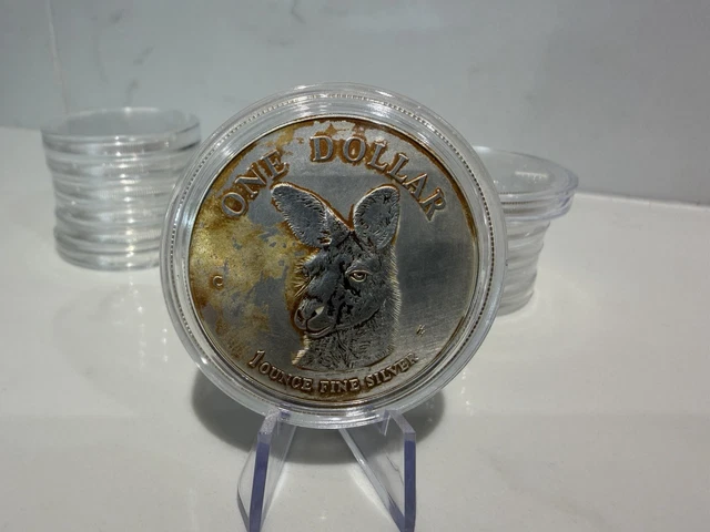 1OZ 999 FINE Silver Round - 1995 Australian Kangaroo Toned Capsulated ...