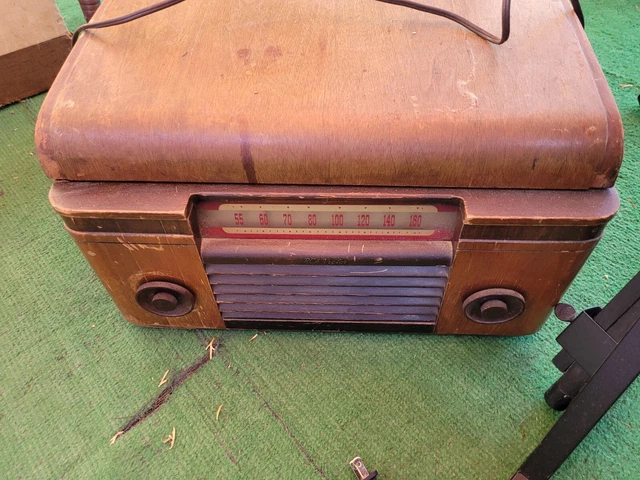 VINTAGE ANTIQUE 1940S RCA Victor Phono Radio Model 55U Victrola $215.75 ...