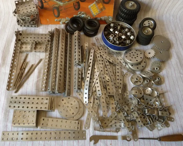 DDR CONTRUCTION METALLBAUKASTEN diverse Teile Bauanleitung EUR 15,00 ...