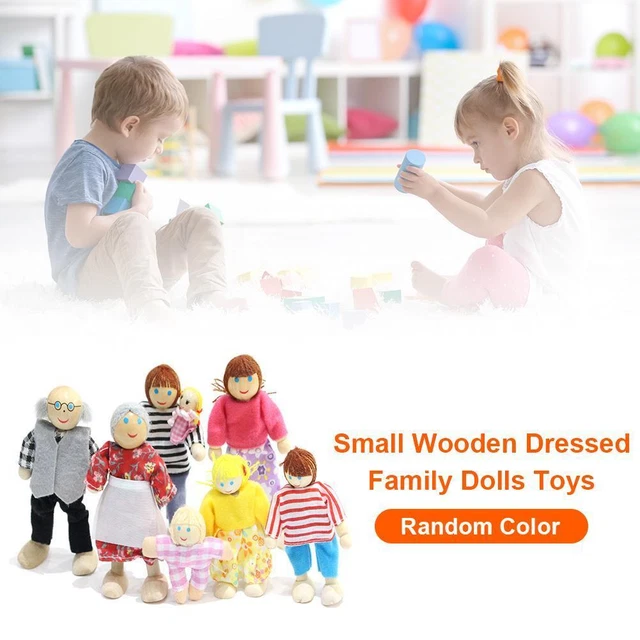 SMALL WOODEN TOYS Set Dressed Family Dolls Children Pretend Play Toy (8 ...