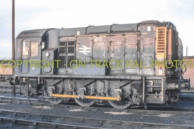 UK RAILWAY PHOTOGRAPH Of Class 08 Shunter 08203. Rm08-607 £1.70 ...
