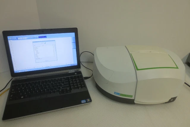 PERKIN ELMER SPECTRUM Two FT-IR Spectrometer LiTa with Laptop EUR 9.452 ...