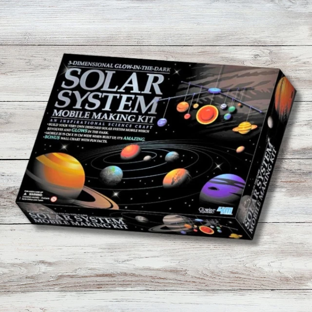 VINTAGE SOLAR SYSTEM DIORAMA Science Project Model Kit (Glows in the ...
