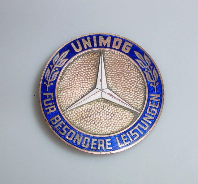 MERCEDES BENZ UNIMOG Plakette / Emblem " Für besondere Leistungen ...