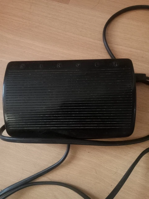 SINGER SEWING MACHINE Foot Pedal Controller Part No. 103435-009 ...