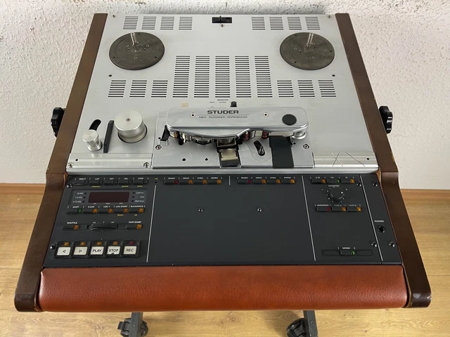 STUDER A807 MKII 4-Track Tonbandgerät / Tape Recorder (NEEDS SERVICE ...