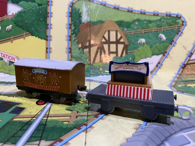 THOMAS THE TANK engine trackmaster trains Circus Cars £8.95 - PicClick UK