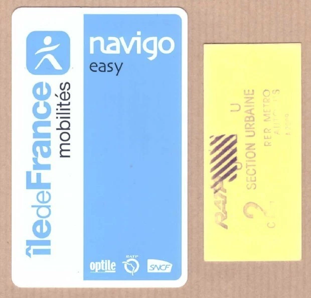 LOT : UNE carte Navigo EASY ET un ancien ticket Paris RER Métro Autobus ...