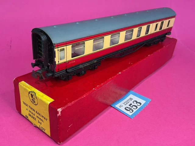 TRIX TWIN RAILWAY TTR OO Gauge Brake/Third Coach, 1/577, Boxed, EC £9. ...
