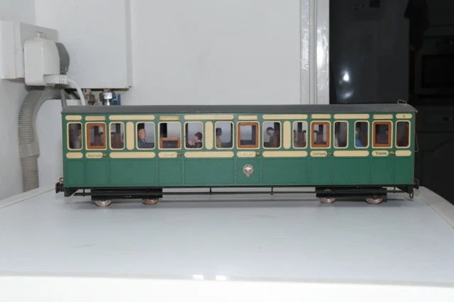 SM32 NARROW GAUGE rake of 3 coaches Brandbright painted, people ...