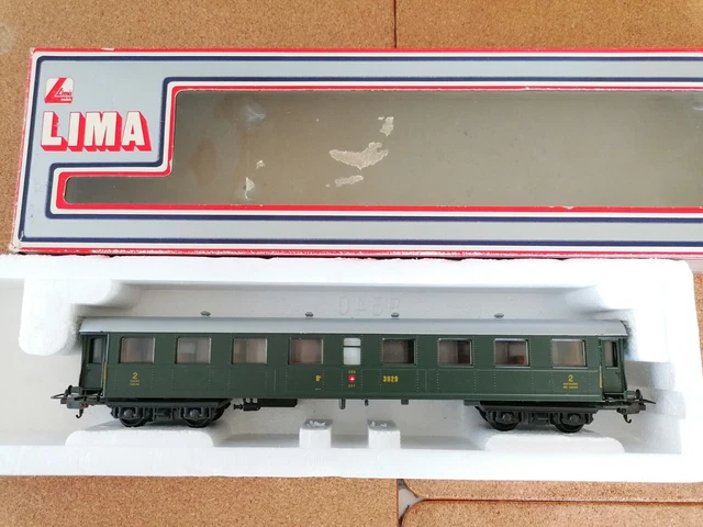 LIMA 'HO' GAUGE - 'Sbb' - '2Nd Class' Passenger Coach (309268) £17.99 ...