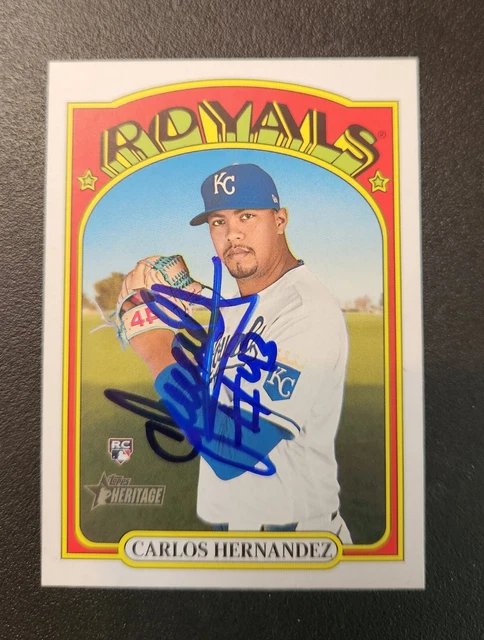 AUTOGRAPHE SIGNÉ CARLOS Hernandez 2021 Topps Heritage RC Kansas City ...
