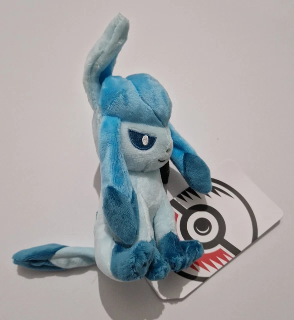 OFFICIAL POKEMON CENTER UK GLACEON Sitting Cuties Plush Soft Toy £19.95 ...