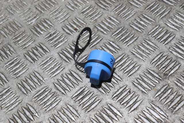 FORD FOCUS MK4 St-Line Vignale Adblue Tank Cap 2022-2024 Kn72 £21.00 ...