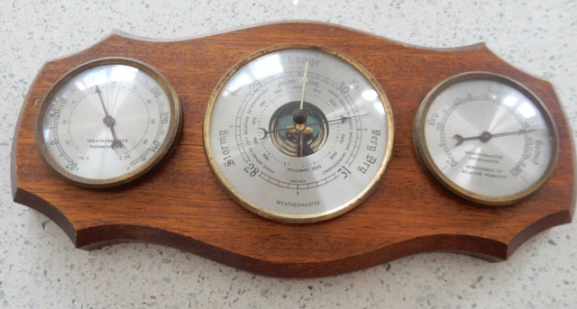 VINTAGE WEATHERMASTER WEATHER station. Barometer Thermometer ...