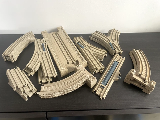 THOMAS THE TANK engine trackmaster track - Beige/Brown £4.99 - PicClick UK