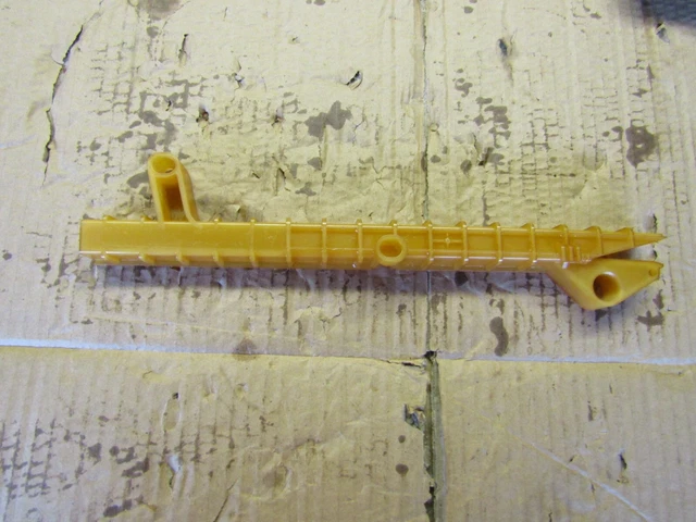 MERCEDES W204 W212 Timing Chain Sliding Rail / Damper A2700501100 Ref ...