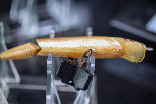 REBEL FISHING LURE Naturalized Jointed Floater Minnow Made IN USA $14. ...