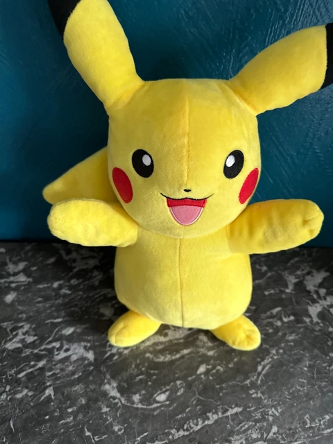 POKÉMON PIKACHU TALKING And Light Up Tail and cheeks Plush Toy £15.00 ...