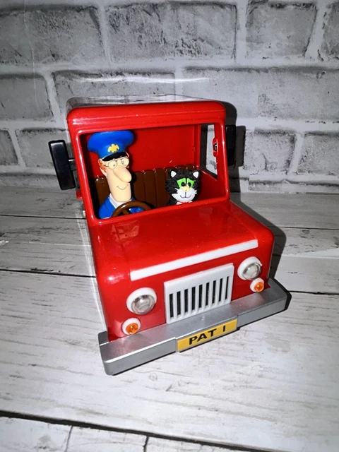 POSTMAN PAT AND Jess The Cat, Royal Mail Toy Van PAT 1, Vintage Retro ...