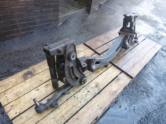 IVECO DAILY 45C Front Suspension Beam / Subframe Torsion Bar 2007 ...