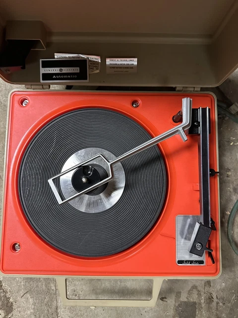 VINTAGE GE AUTOMATIC Portable Record Player # V638H General Electric ...
