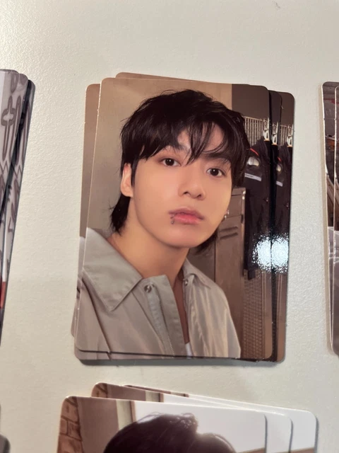 JUNGKOOK OFFICIAL PHOTOCARD BTS Album GOLDEN Kpop £17.99 - PicClick UK