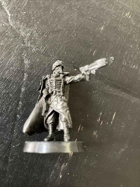 WARHAMMER 40K IMPERIAL Guard Death Korps Of Krieg Army Commissar ...