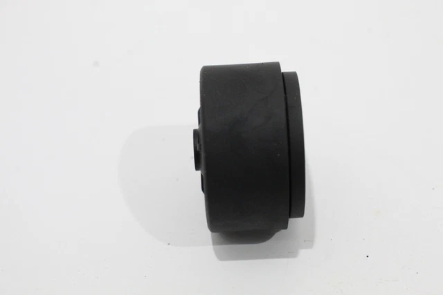 VW GOLF 1K MK5 Diesel Engine Cover Mounting Rubber Grommet New ...