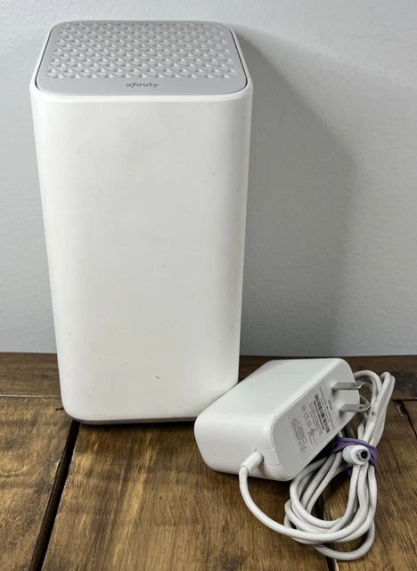 COMCAST XFINITY XB7-T GIGABIT Modem WiFi Router w/ Power Cord Preowned ...