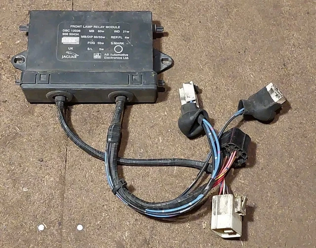 FRONT LIGHT CONTROL Unit Jaguar XJ6 XJ12 XJ40 DBC12036 £26.00 - PicClick UK