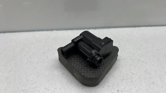 ACTIONNEUR VERROU TRAPPE d'essence CITROEN C3 AIRCROSS PHASE 1 39059244 ...