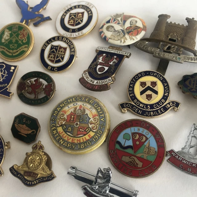 VINTAGE ENAMEL BADGES pins a collection of various designs & subjects £ ...